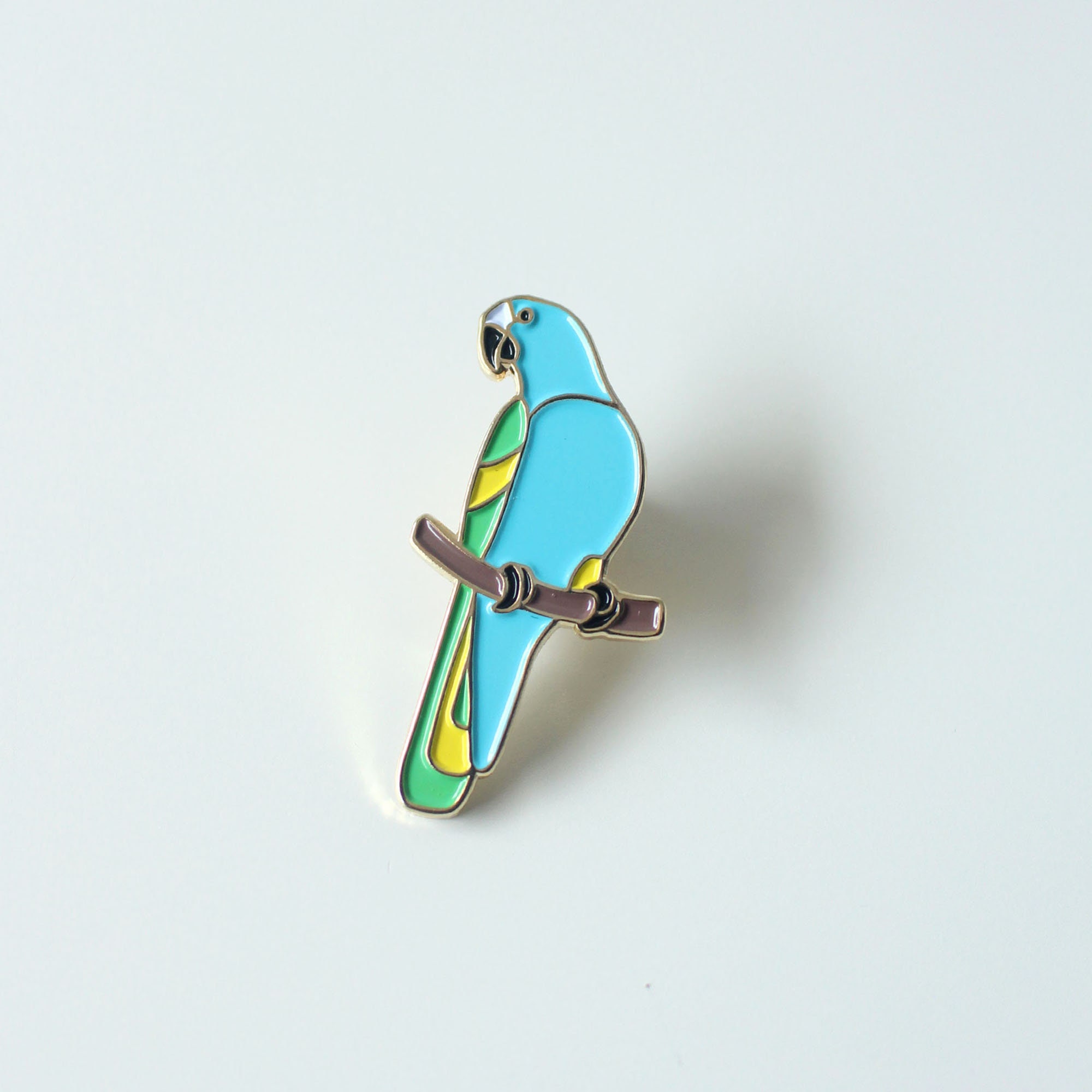 Parrot Enamel Pin Badge Gold Plated Caribbean Tropical - Etsy