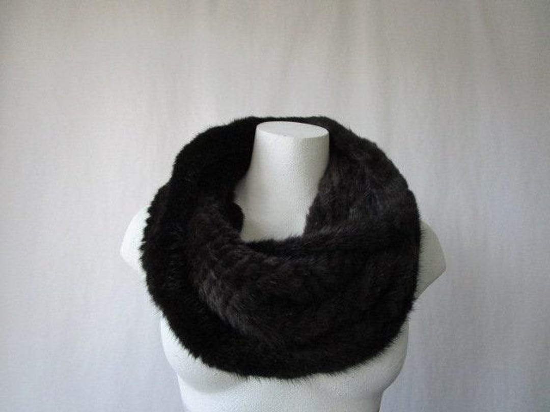 Women's Knitted Natural Dark Ranch Mink Fur Tube Infinity Wrap Scarf ...