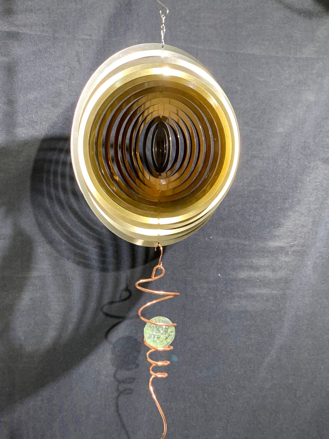 CIRCLE Wind Spinner and Glowing Ball Twister. Spinning Decoration ...