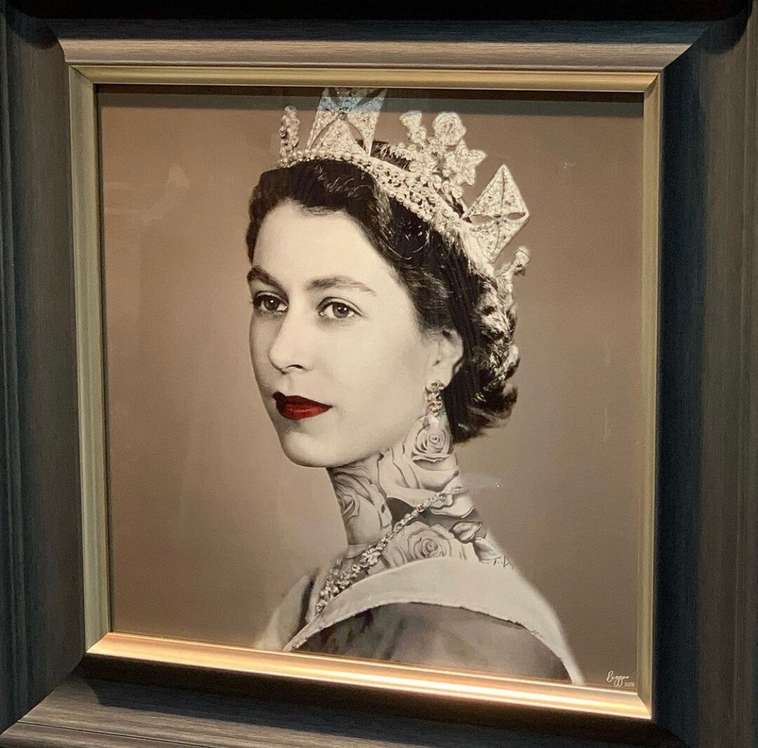 QUEEN Elizabeth 3D Liquid Artwork. Wall Art Decor. Handmade Art ...