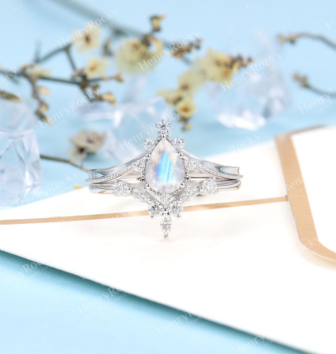 Vintage Moonstone Engagement Ring Set | White Gold Ring | Curvedm ...