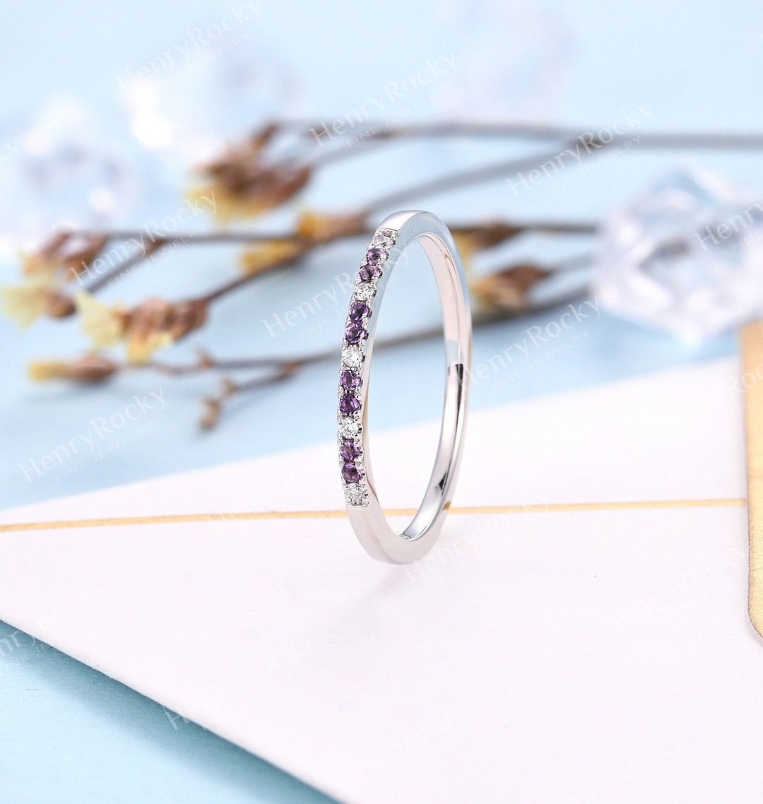 Delicate Wedding Band White Gold Women Vintage Diamond Wedding Ring ...