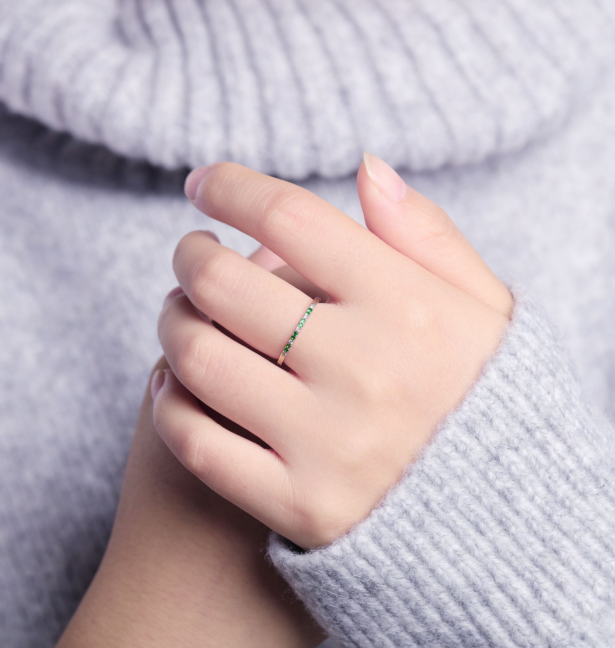 Delicate Emerald Wedding Band White Gold Vintage Diamond - Etsy