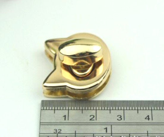 Cute Cat Twist Lock in Black Bronze Gold Silver // Kitty - Etsy