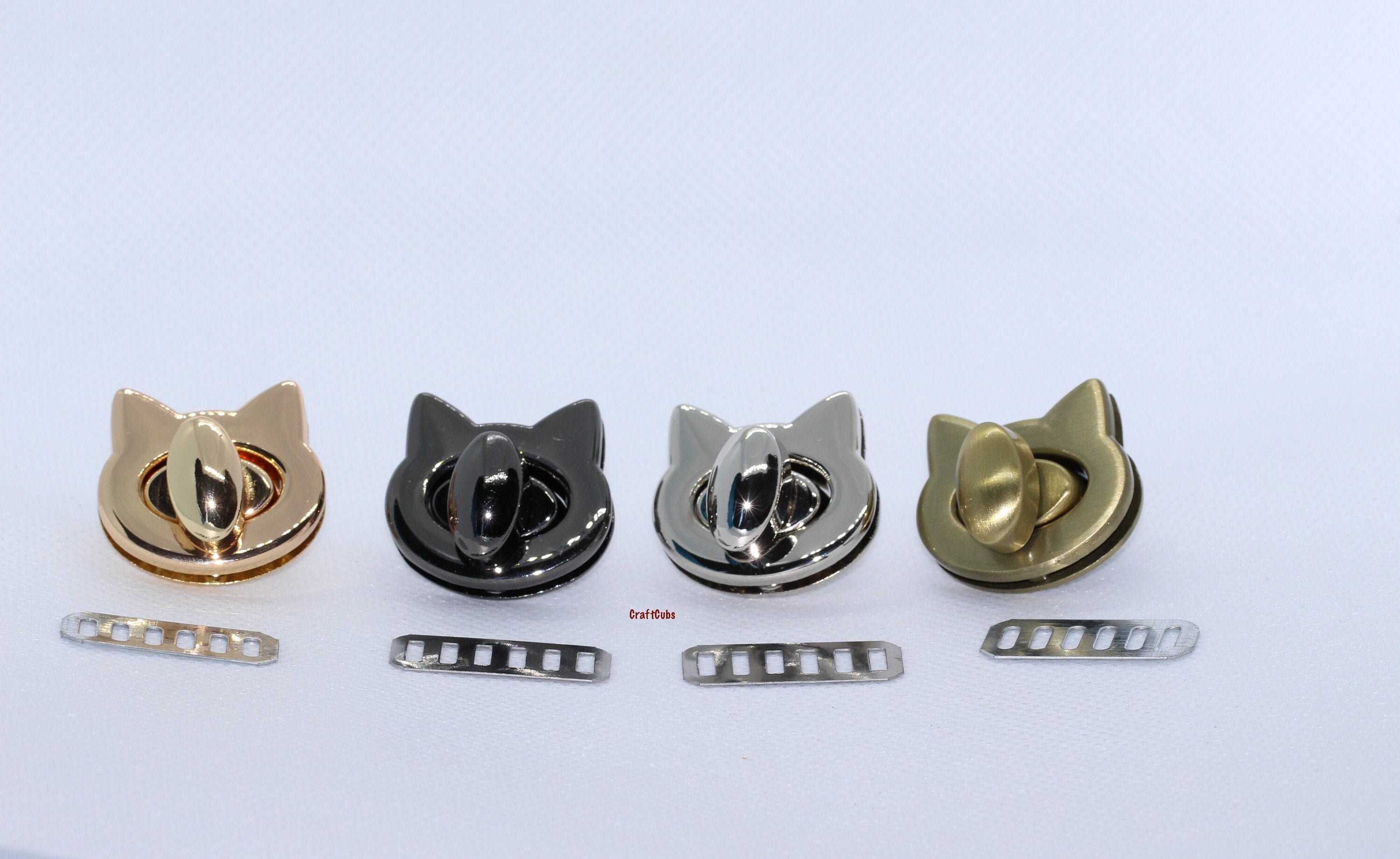 Cute Cat Twist Lock in Black Bronze Gold Silver // Kitty - Etsy