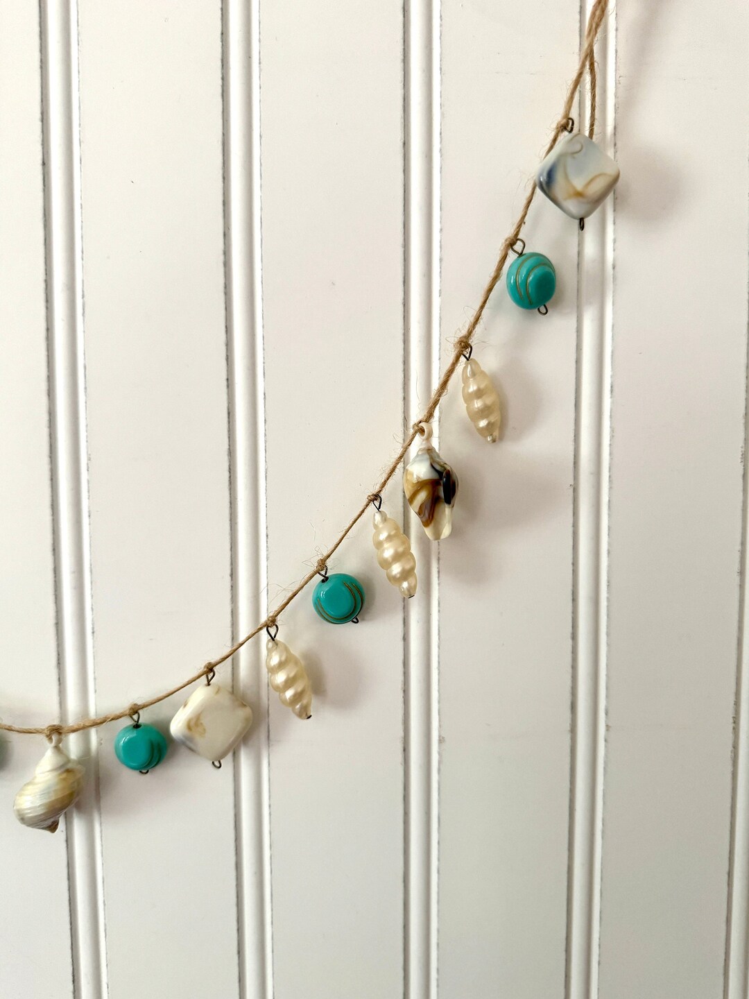 SHORELINE Seashell Garland, Beach Wall Hanging, Coastal Decor, Rustic ...