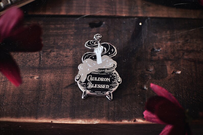 Cauldron Blessed Nesta ACOTAR Enamel Pin - Etsy