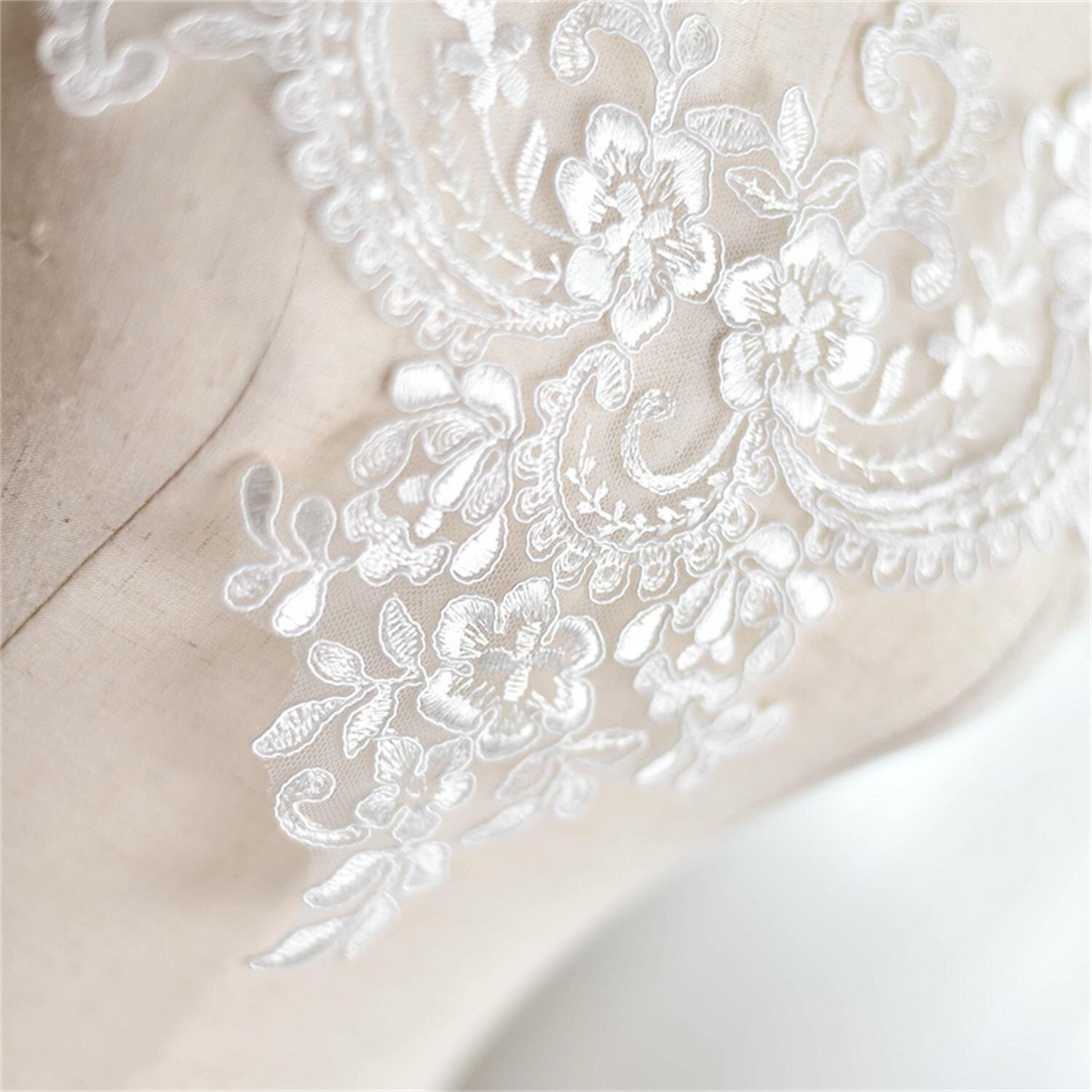 Alencon Lace Appliuque Collar in Ivory , Bridal Wedding Lace Applique ...