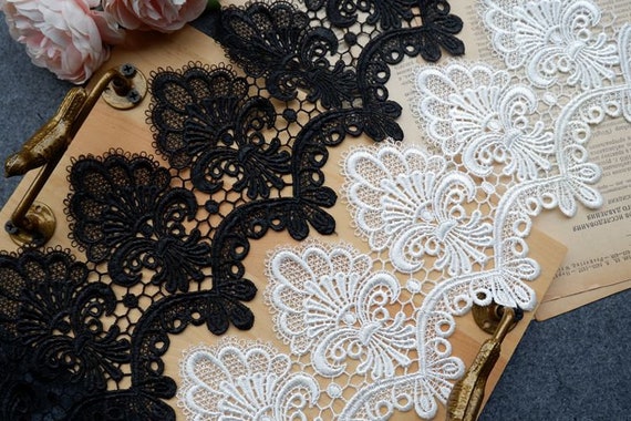 Vintage white lace vintage white Venetian lace scalloped | Etsy