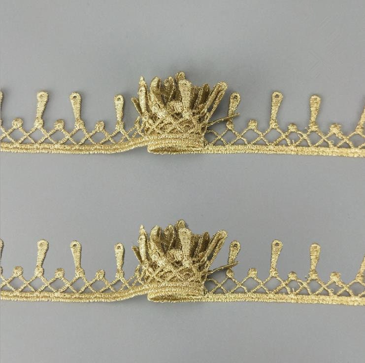 Metallic Gold-tone Lace-trimmed Gold-embroidered Lace Trim, Fringed ...