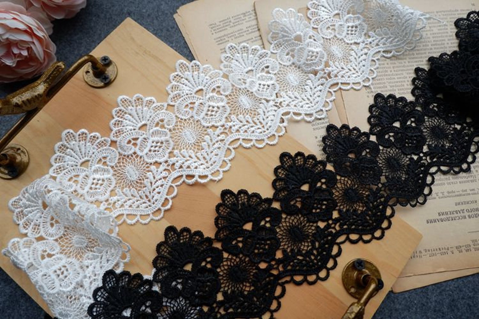 2 yards white retro fan-shaped embroidered lace trim for | Etsy