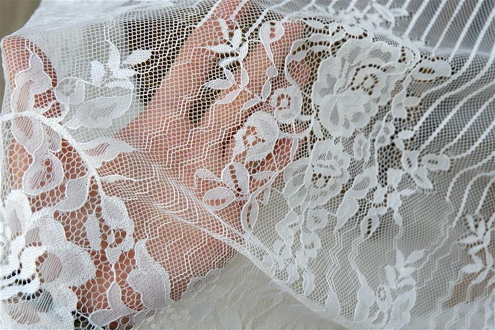 3 Yards High Quality Vertical Lace Fabric, Romantic Lace Fabric ...