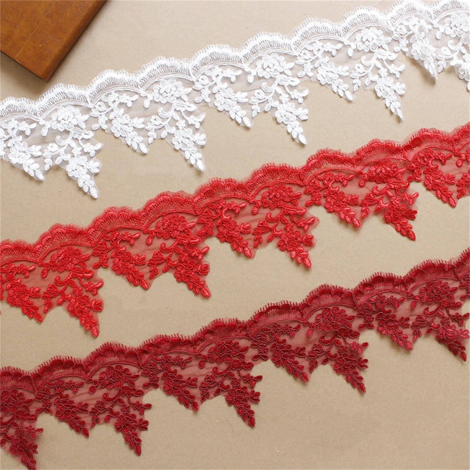 Off White lace fabric alencon lace fabric bridal lace | Etsy