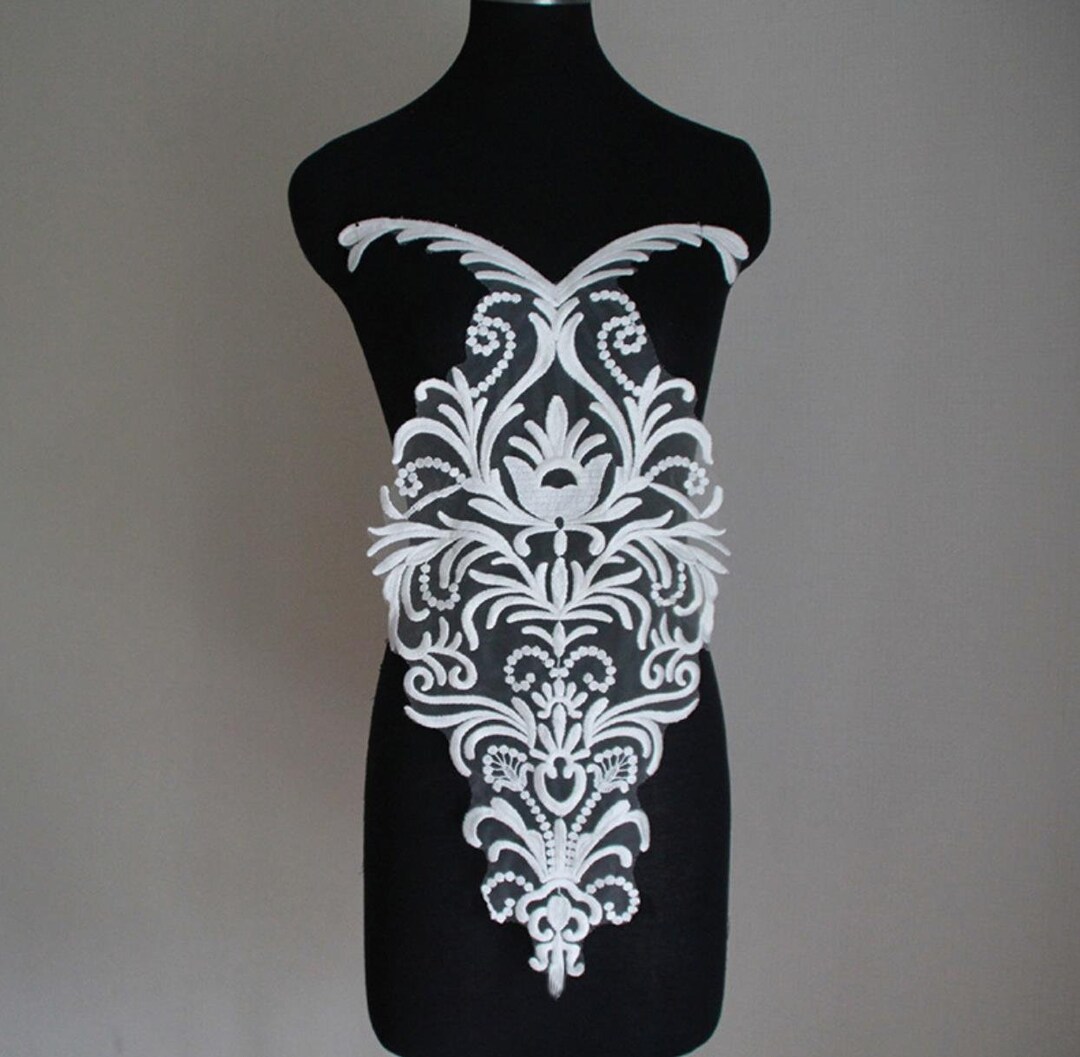 OFF WHITE Oversized Heart-shaped Embroidered Lace Applique, Bridal Lace ...