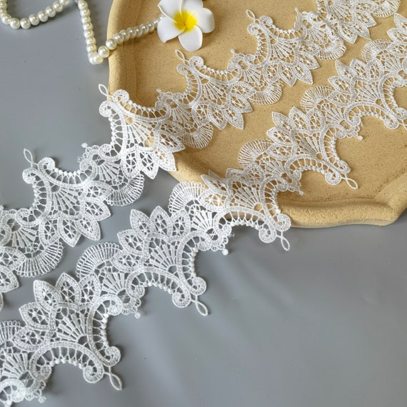 2 Yards Lace Trim Antique Style in White for Bridal Gowns | Etsy
