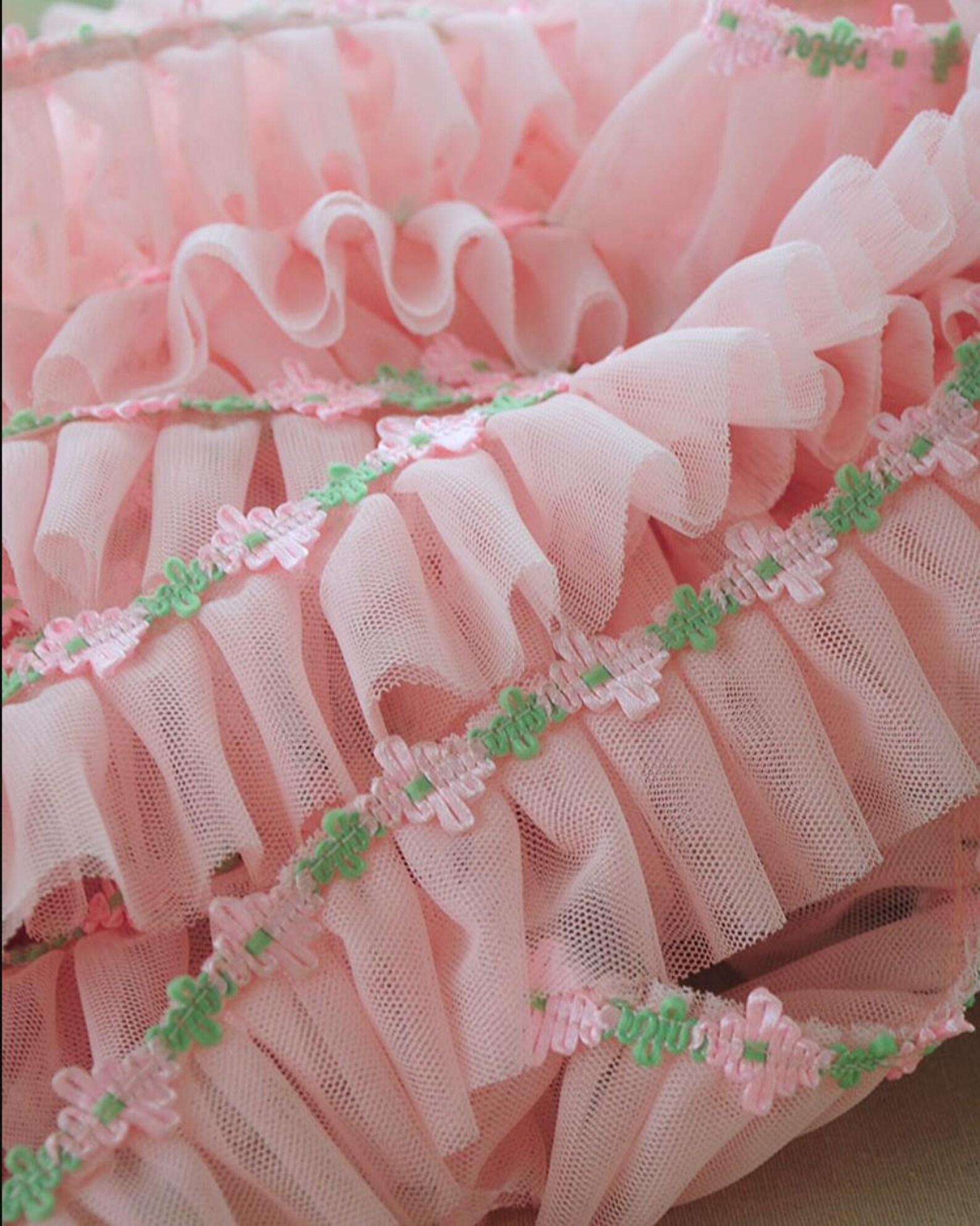 2.36 pulgadas de ancho ajuste de encaje plisado, vestido de muñeca ...