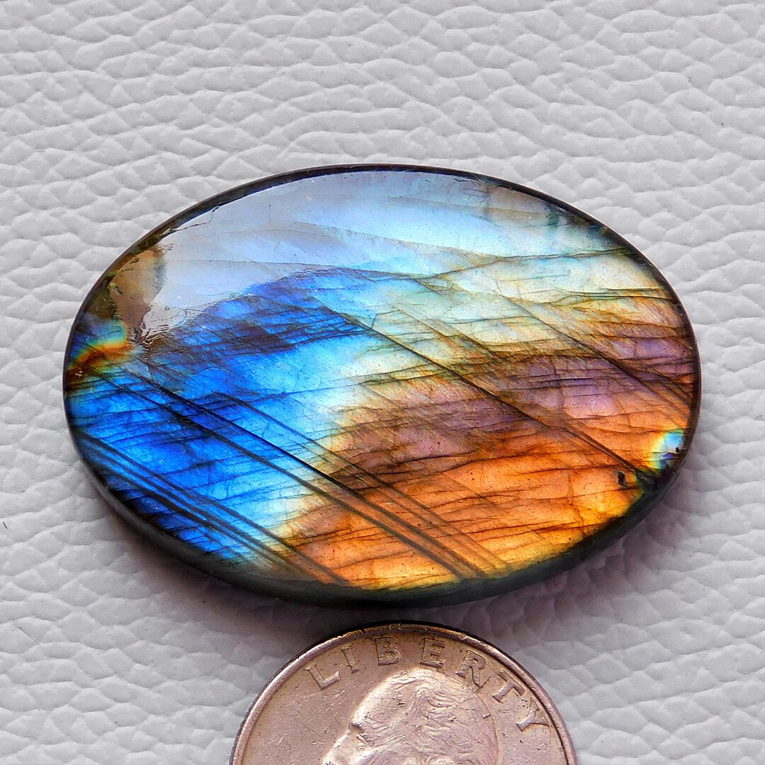 Oval Labradorite Cabochon: Blue Copper Flashy Gemstone (43X30X8, 110 ...