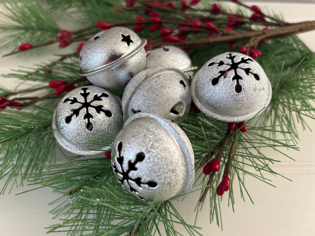 Silver Jingle Bells Christmas Craft Bell Sleigh Bell Wedding Favors ...