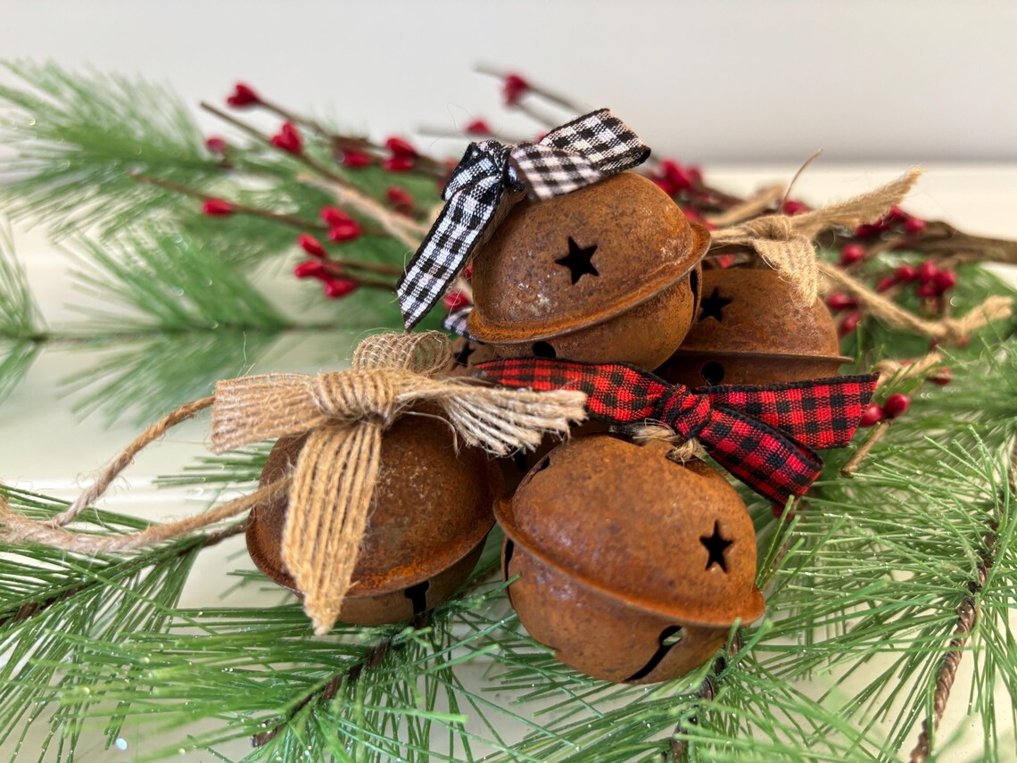 Rusty Jingle Bell Ornaments Rustic Decorative Sleigh Bells Set of 6 ...