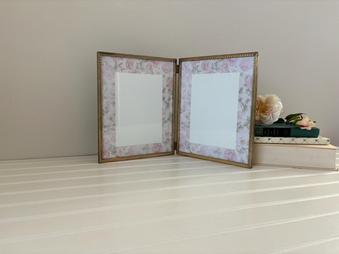 Vintage Large Bi-fold Picture Frame Brass Bi Fold Display 8x10 Foldable ...