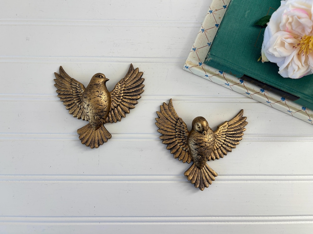 Vintage Gold Dove Wall Decor Set of 2 Flying Dove Wall Hangings Plastic ...