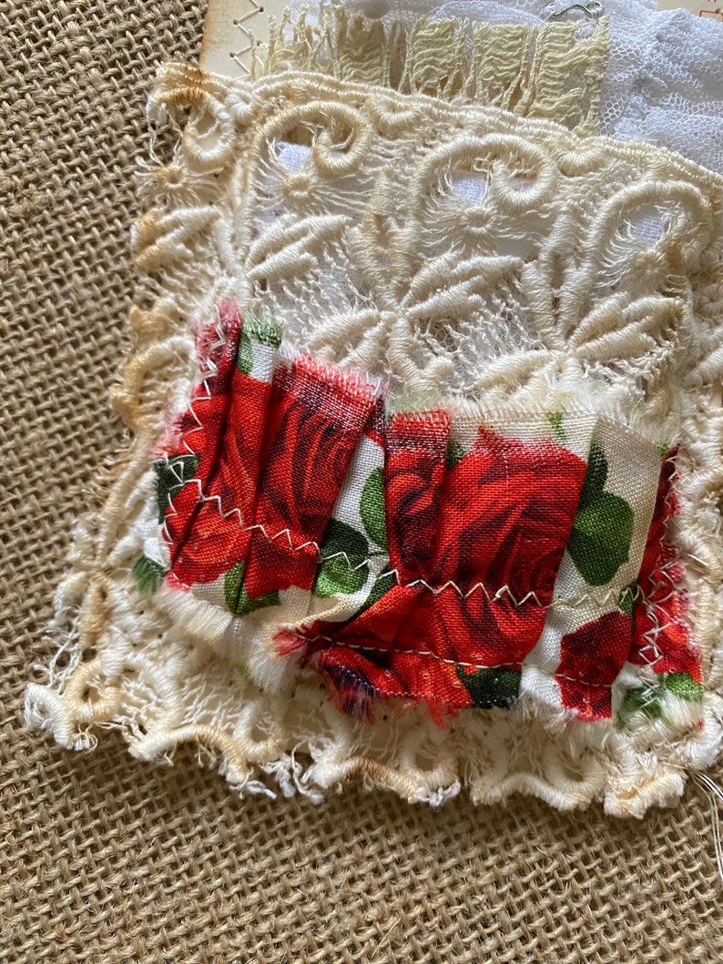 A Beautiful Lace and Rose Tag - Etsy