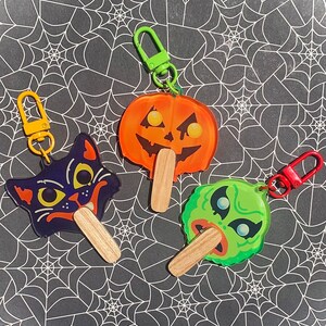SPOOKSICLES! Horror Themed Popsicle Charm Keychains - Etsy