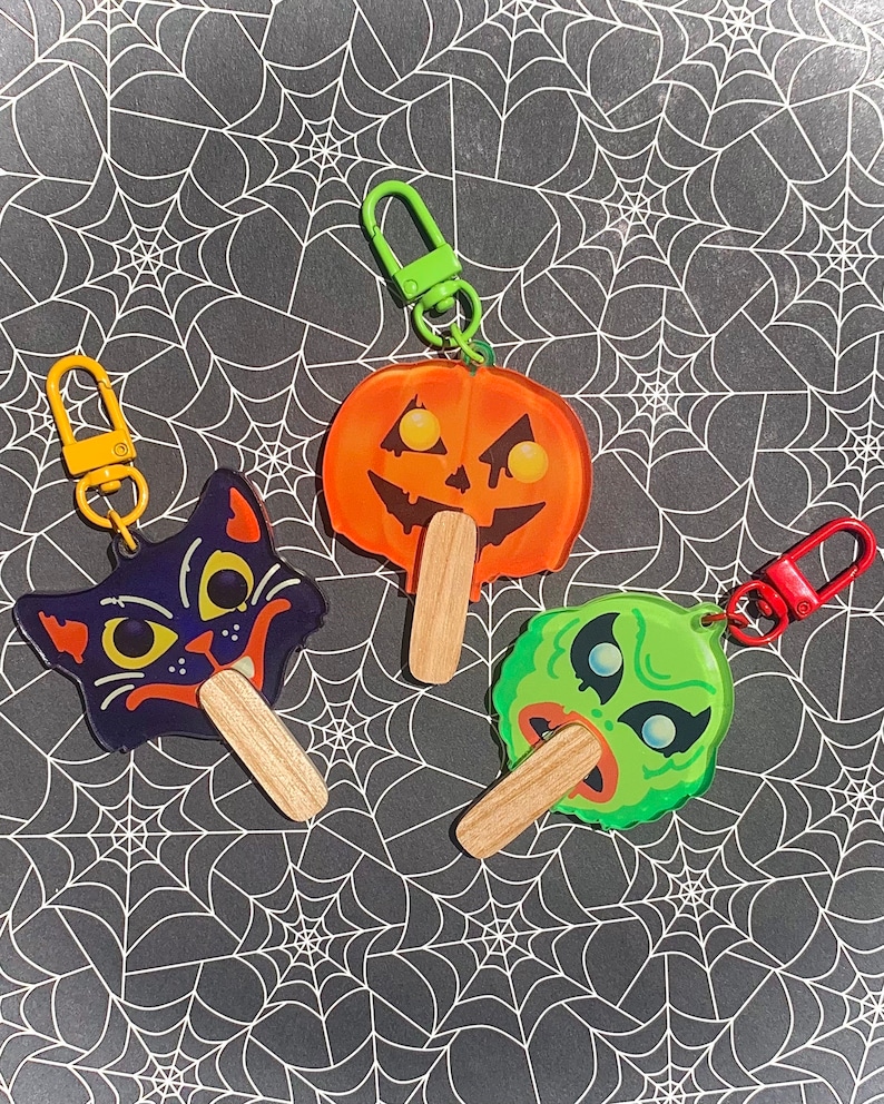 SPOOKSICLES! Horror Themed Popsicle Charm Keychains - Etsy