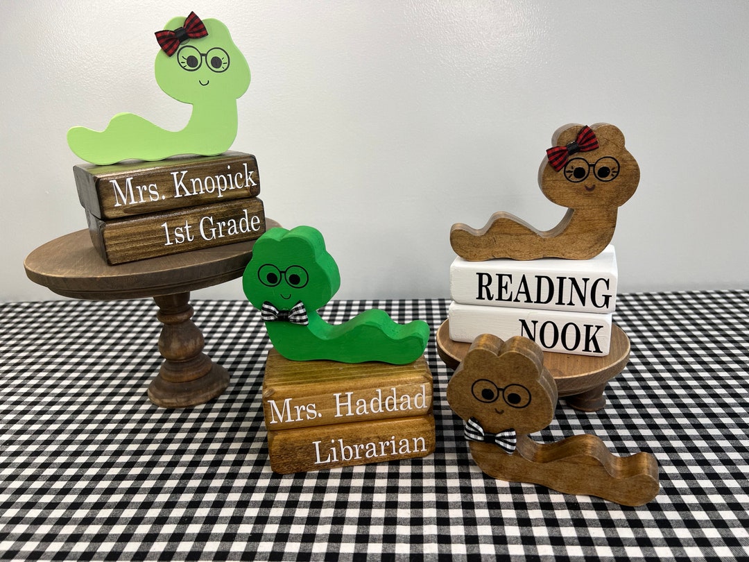 CUTEST PERSONALIZED TEACHER Gift | Wooden Bookworm | Back to School ...