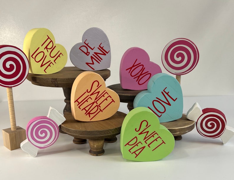 7 CONVERSATION HEART Set, Wooden Hearts Valentine's Day, Tiered Tray ...