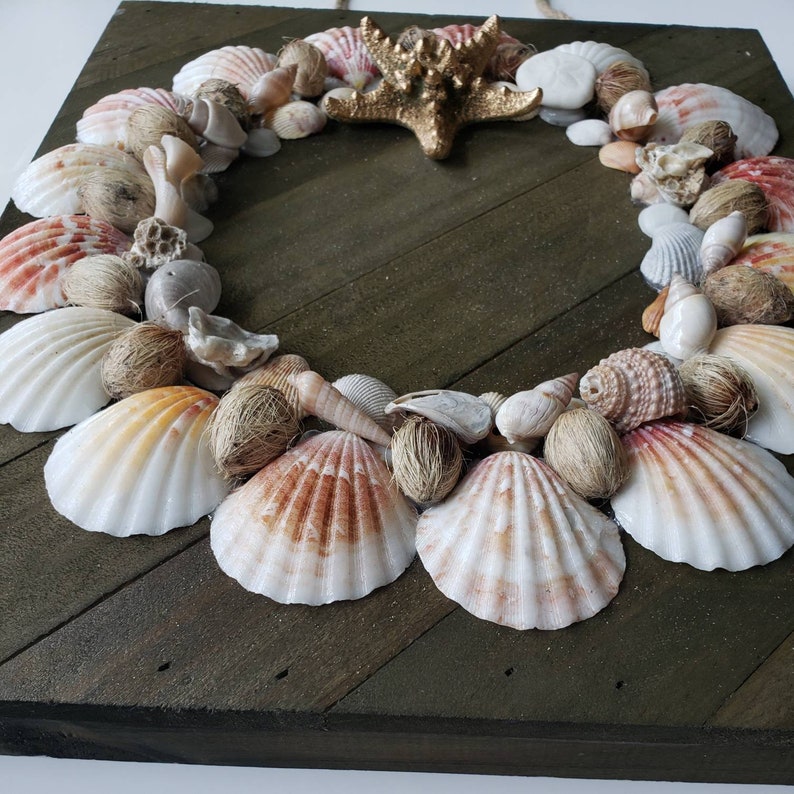 BEACH Wall Art Ship-lap Wood Sea Shell Summer Decor Shell - Etsy