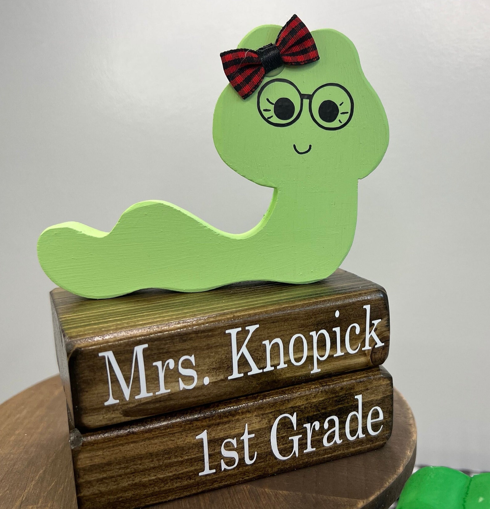 CUTEST PERSONALIZED TEACHER Gift Wooden Bookworm Back to School Reading ...