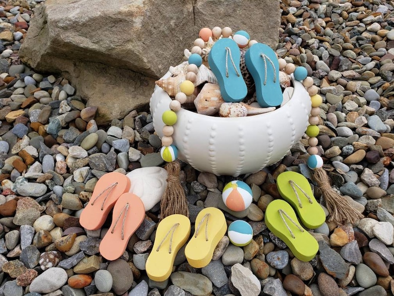 FLIP FLOPS and BEACH Ball Beads Ocean Summer and Nautical - Etsy