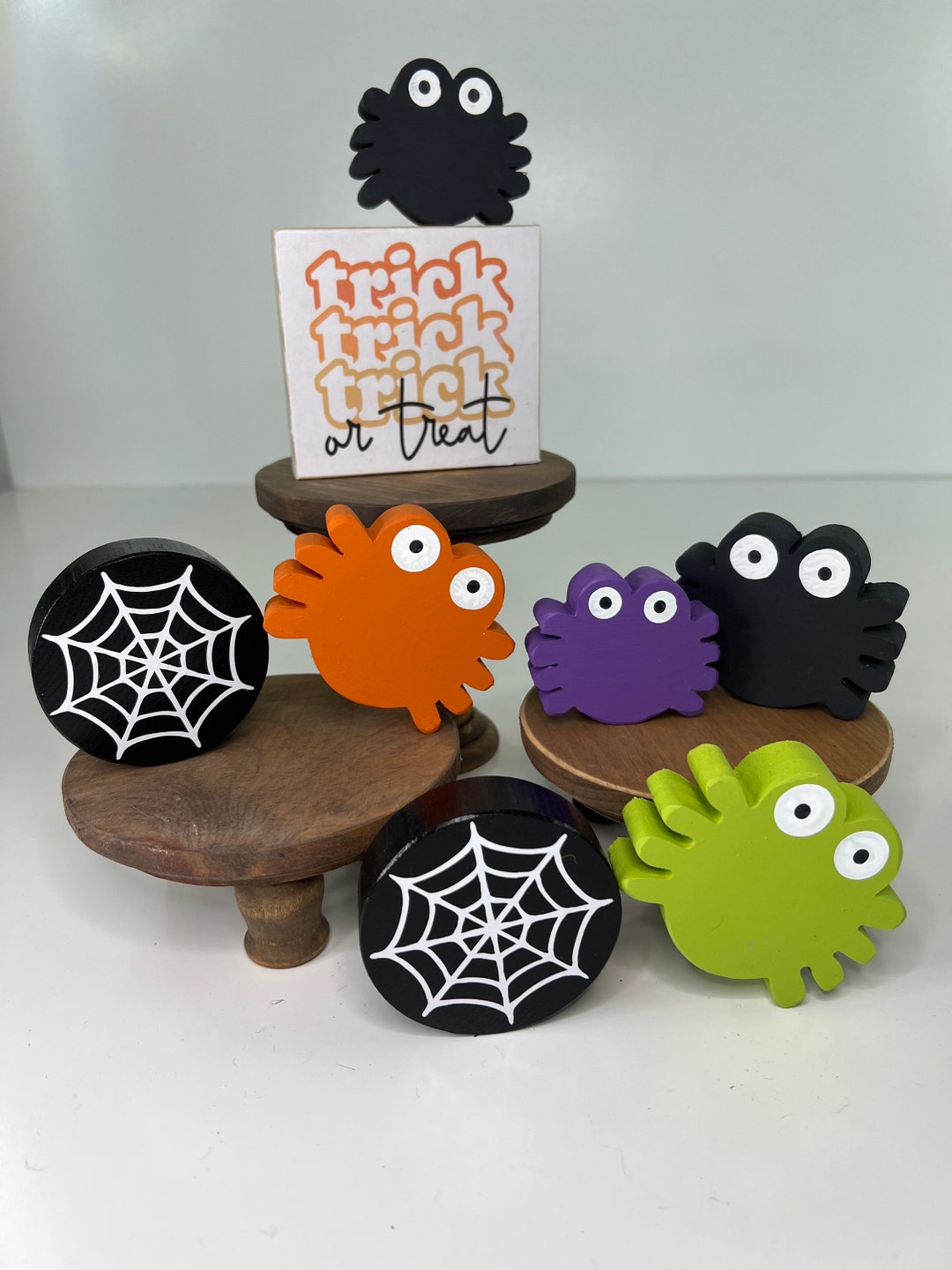 CHUNKY WOODEN SPIDERS, Webs and Trick or Treat Sign | Halloween | Fall ...