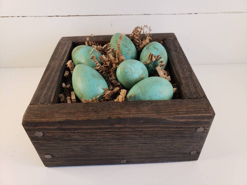 PRIMITIVE WOODEN EGGS | Rustic Wood Crate | Farmhouse Kitchen Decor ...