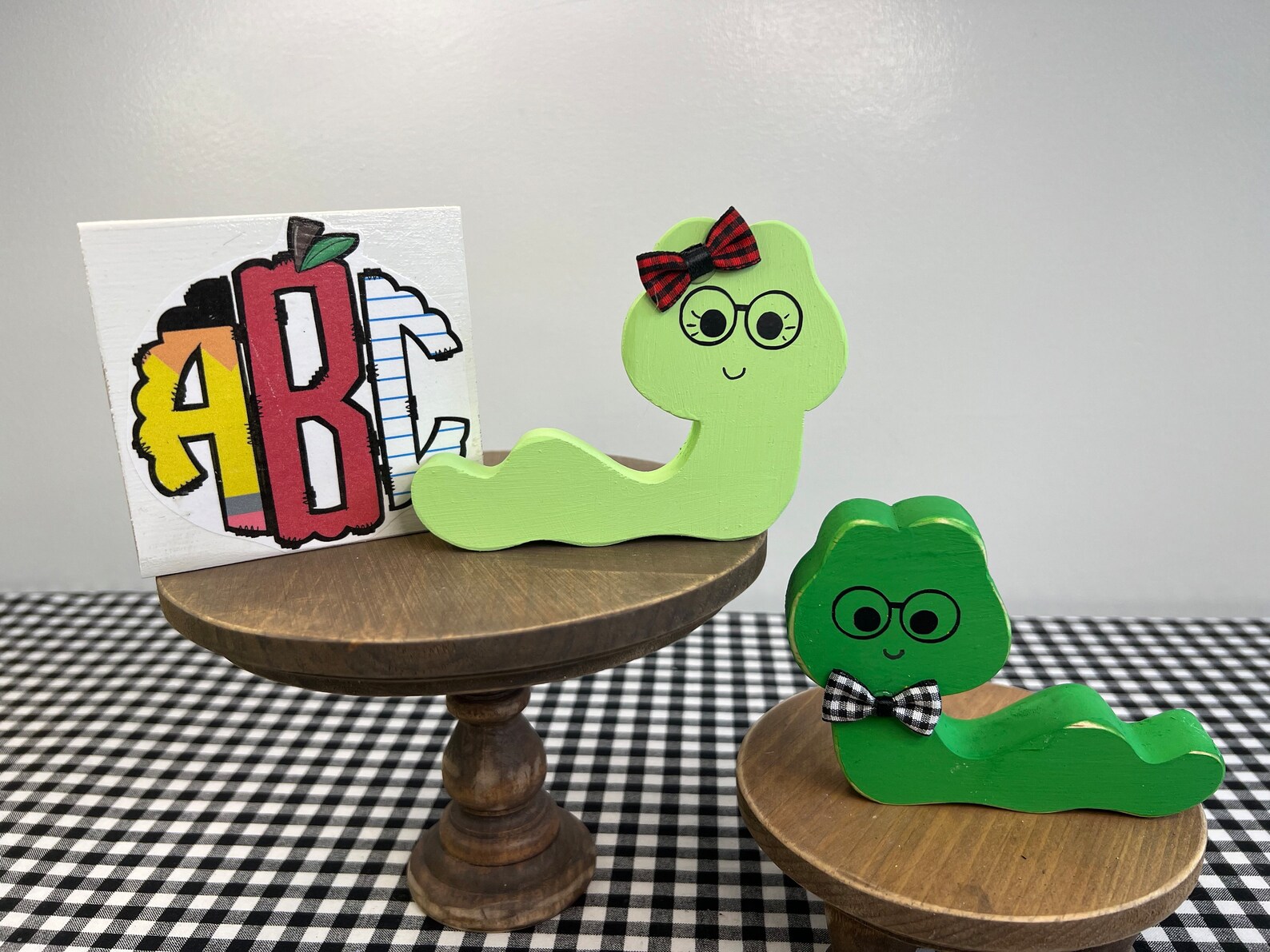 CUTEST PERSONALIZED TEACHER Gift Wooden Bookworm Back to School Reading ...