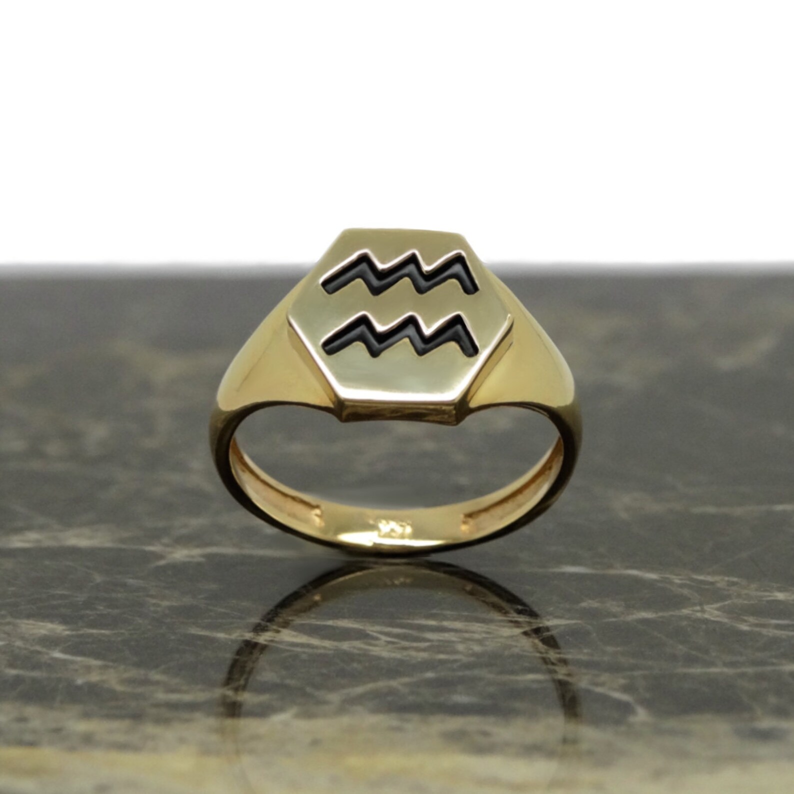 Zodiac Aquarius Sign 14K Gold Women's Ring, Solid 14k Gold Astrology ...