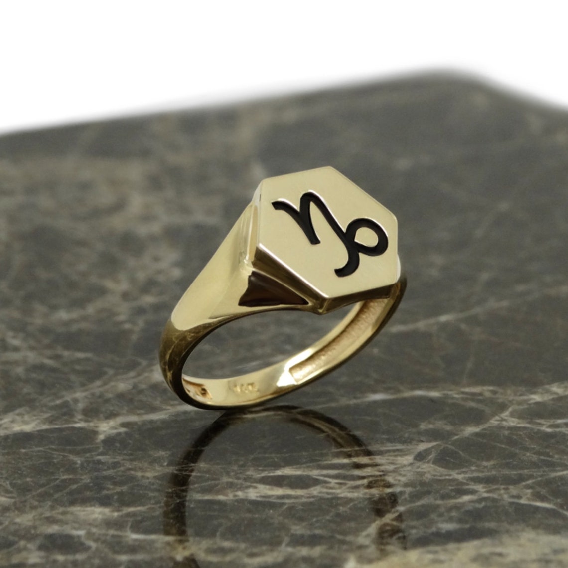 Capricorn Zodiac Sign 14K Gold Women's Ring, Solid 14k Gold Astrology ...