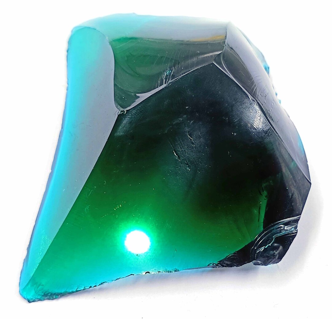 Natural Colombian Emerald Chunk: Earthmined Raw Gemstone (510-530 Ct ...