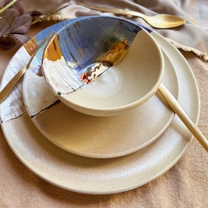 Beige Dinner Set | With Pastel Abstract Art & Metallic Stripe | 3-piece ...