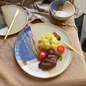 Beige Dinner Set | With Pastel Abstract Art & Metallic Stripe | 3-piece ...