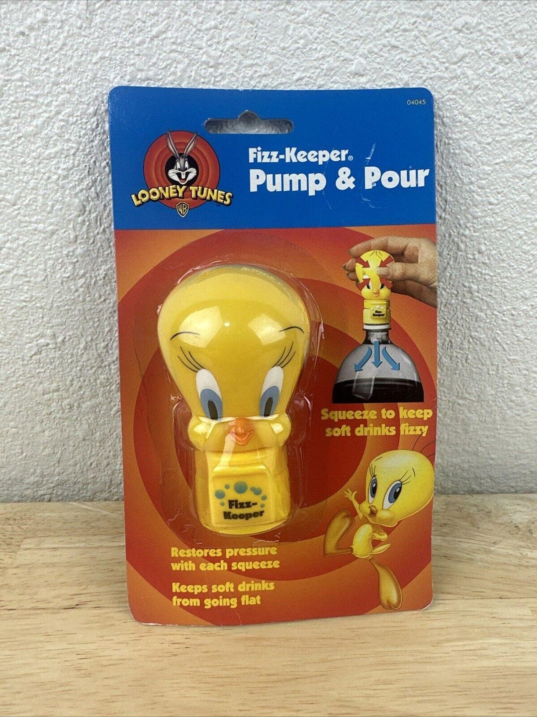 Tweety Bird Fizz Keeper Pump and Pour - 2000 Warner Bros New MOC- RARE ...