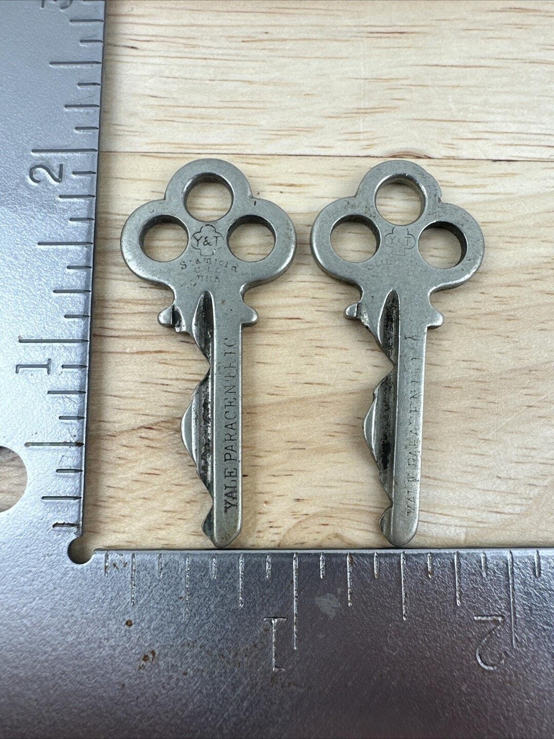 Vintage Yale & Towne Paracentric Keys Pair 3 Eyed Holes Antique USA - Etsy