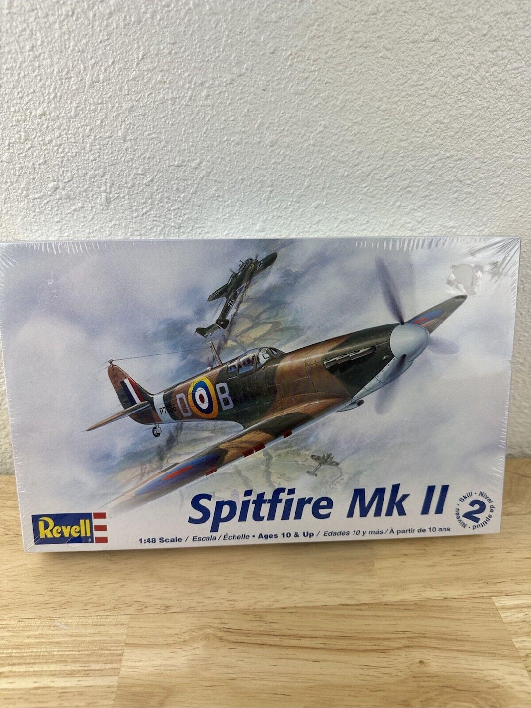 Revell Spitfire Mk II Model Airplane Kit 1:48 Scale WWII British ...