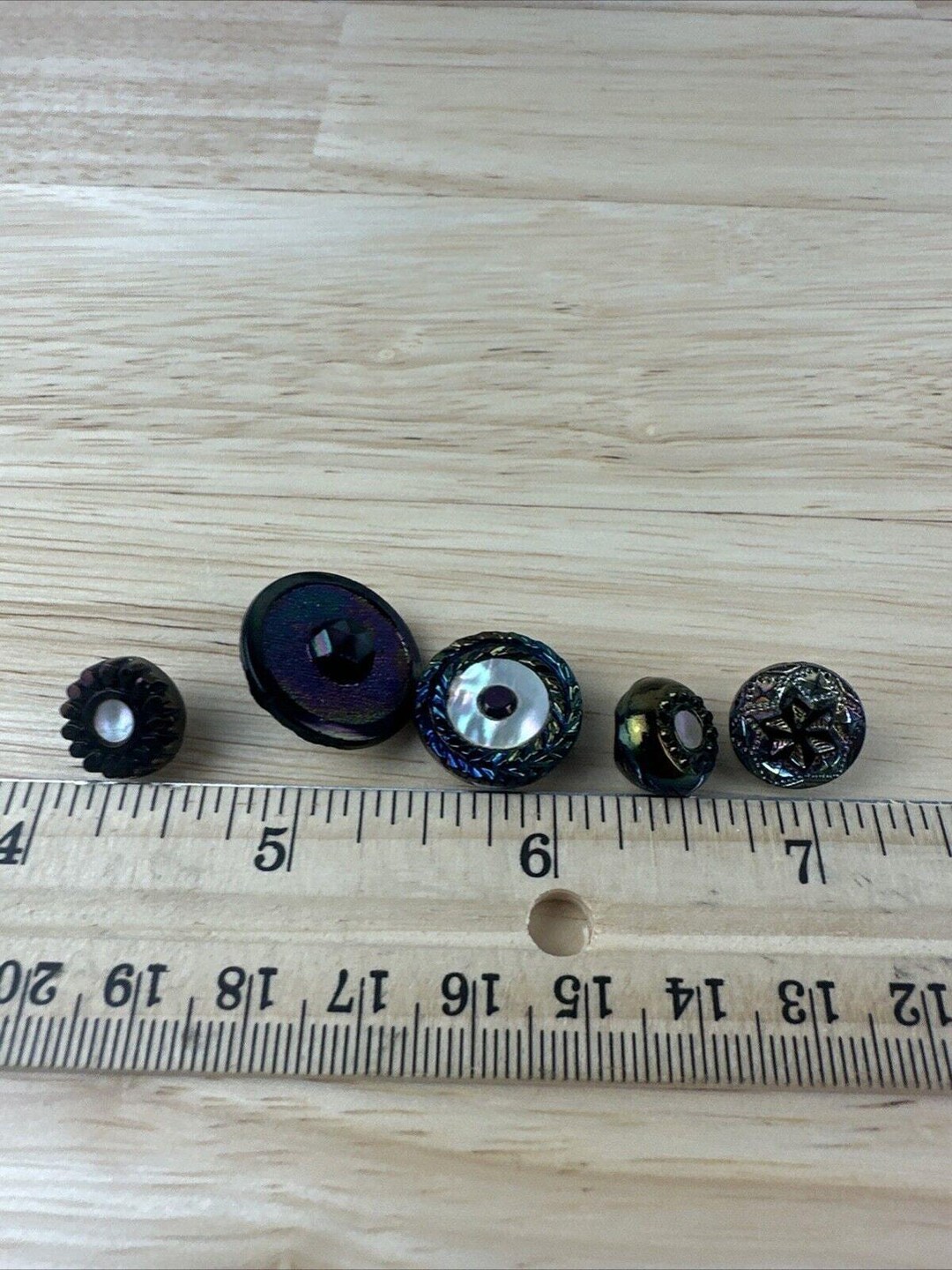 Lot of 5 Vintage Black Carnival Glass Luster Buttons, Geometric Flowers ...
