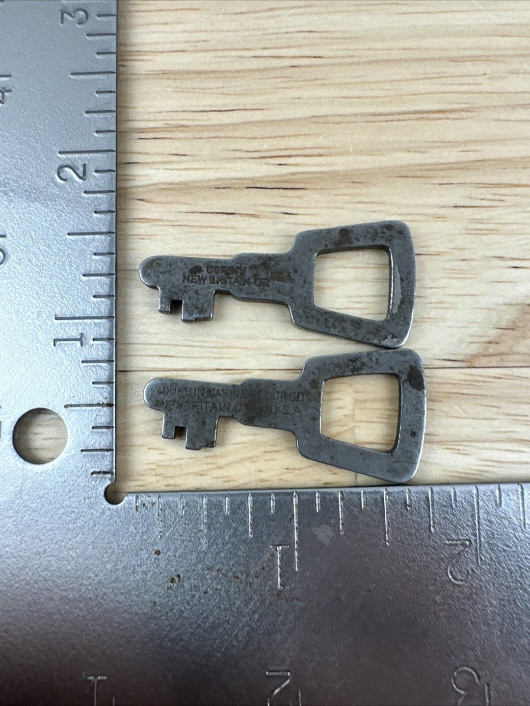 2 Pair Matching Corbin Cabinet Lock Co. New Britain Conn. Flat Keys ...