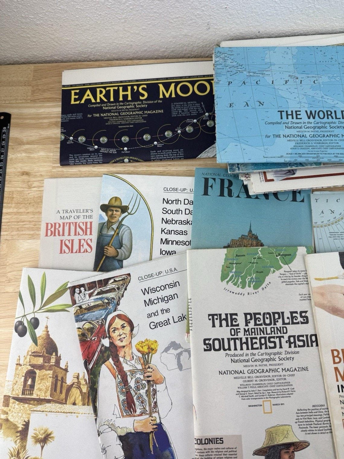National Geographic Maps Lot/42- 1960s - 80s World, USA, Ocean, Moon ...
