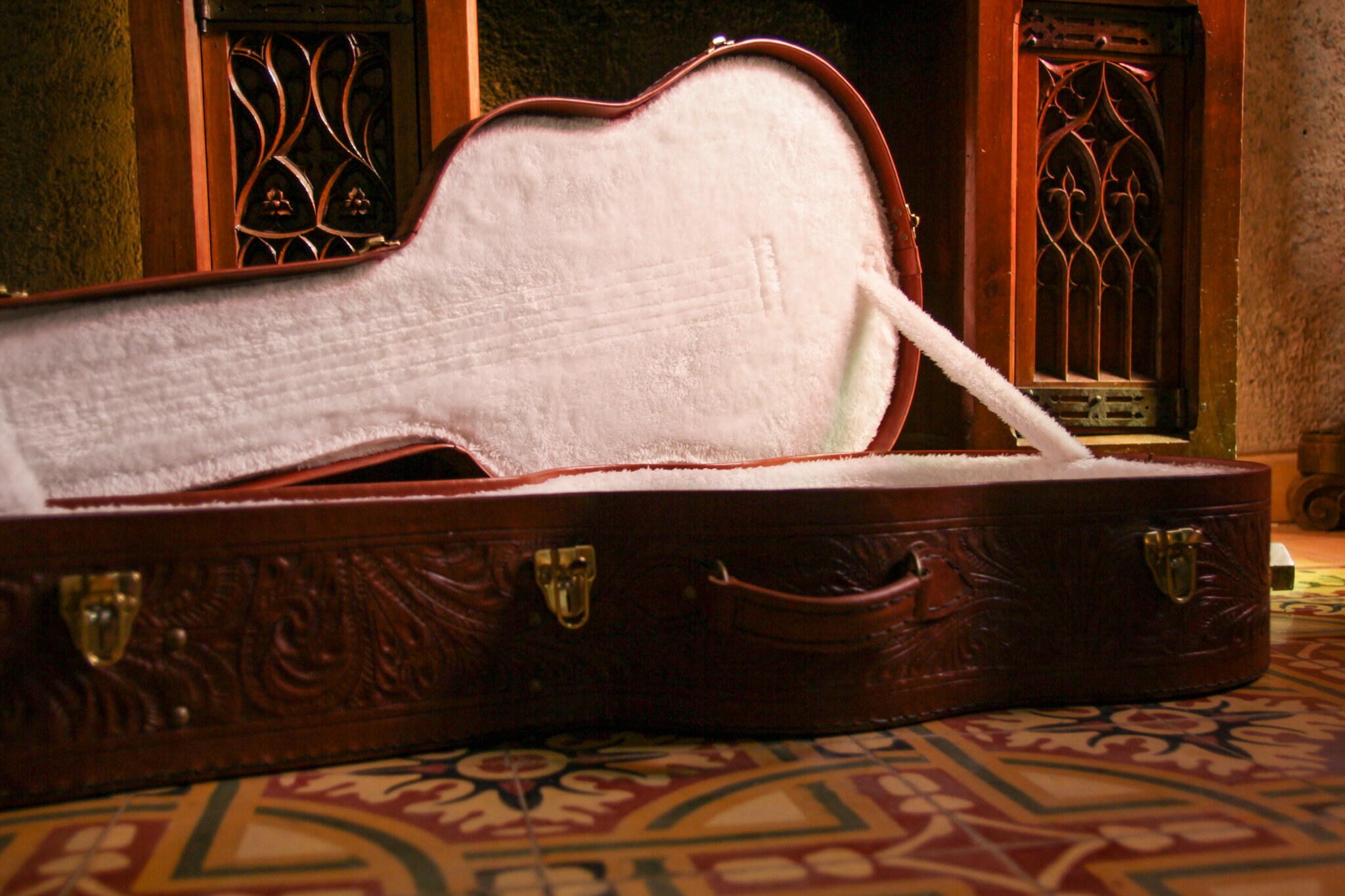 Classical Guitar Case Hand Tooled With Full Grain Leather - Etsy