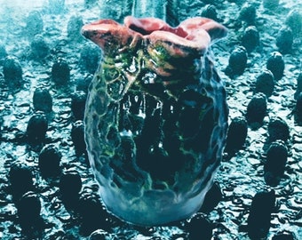 Alien Romulus Egg Cup - Etsy