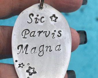 Magna Sic Parvis - Etsy